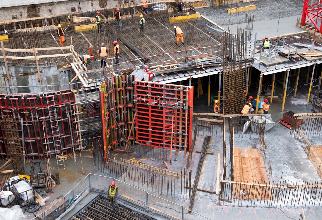 Hiring The Best Temporary Workers For Your Facade Construction